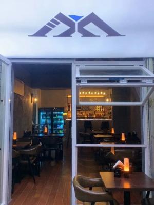 China DERCHI S9 Serie thermisch getrennte Dreh-Kipp-Fenster Faltfenster für Wohnhäuser mit Energieeffizienz zu verkaufen