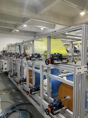 Cina Macchina per la produzione di sacchetti di filtro dell'aria di alta qualità, macchina per la produzione di sacchetti di filtro dell'aria ad effetto medio ad ultrasuoni. in vendita
