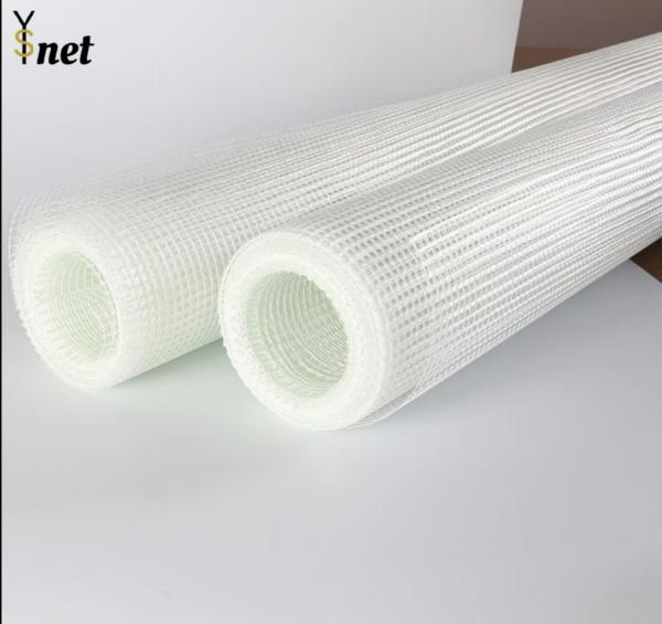 Quality Water Resistant Self Adhesive Fiberglass Mesh 5*5mm 3*3mm Fiberglass Mesh For Plastering for sale