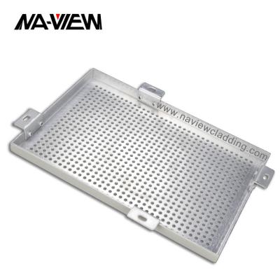 China Hojas de aluminio perforadas de los paneles en venta