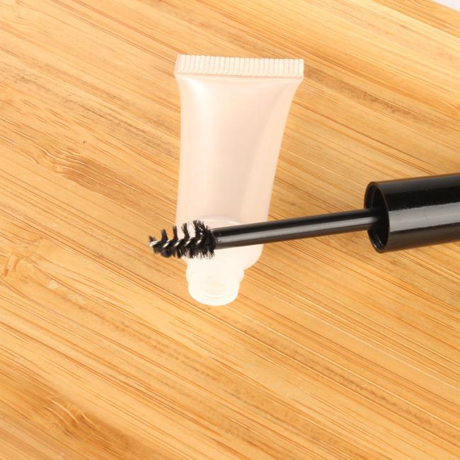 Mascara tube packaging display