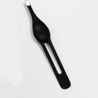 China Slanted Tip Stainless Steel Eyebrow Tweezers BT4023 Precision Grooming Tool for sale