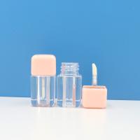 Quality OEM Refillable Lip Gloss Tube FOCSTAR Transparent Lip Gloss Square Tubes for sale