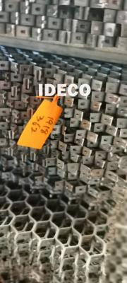 China Resilient Hexmesh for Steelmaking Rugged Stainless Steel Grid Panels en venta