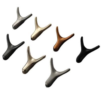 China Nordic Modern Simple Cute Brass Robe Hook Multifunctional Metal Wall Hanging for Bedroom Bathroom & Kitchen for sale