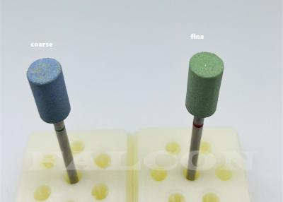 Cina Diamond Disc Green Cylinder Polishing sinterizzato biossido di zirconio Burs dentario in vendita