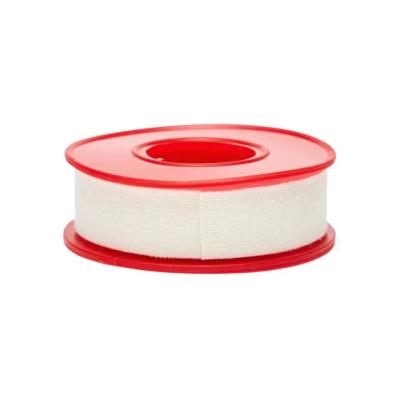 China Medical Zinc Oxide Adhesive Plaster Tape 5*5cm With Firm Adhesion for sale