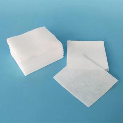 Cina Il cotone cosmetico del dispositivo di rimozione di trucco riempie il quadrato per cura personale, bellezza in vendita