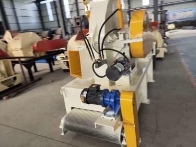 China Máquina de trituração de madeira para produção de papel e celulose for sale