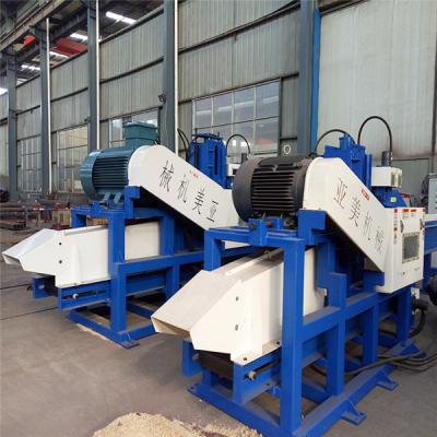 Cina Macchina di carta della segatura di legno della taglierina 5t/H 75kw della metropolitana 336pcs in vendita