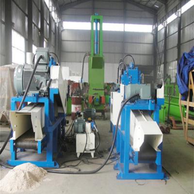 China Bamboo 210*500mm 380V 6t/H Tree Branch Shredder for sale