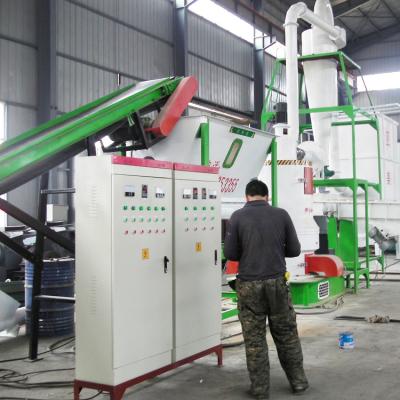 Cina Macchina per la frantumazione fine della polvere 45kw di Yamei 7×2.8×4.3m in vendita