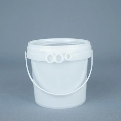 Cina Botti di plastica bianchi impilabili con coperchio per la conservazione del cibo in vendita