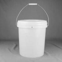 China Liquid Packaging Leakproof Style Plastic Paint Pails With Lid for sale