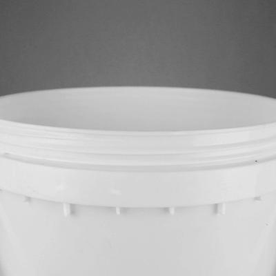 Cina Logo personalizzato 20l secchio di plastica rotondo con coperchio resistente alla corrosione in vendita