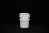 China 0.2L-20L Square Plastic Reusable Bucket with Lid for sale