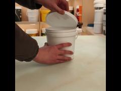 IOS9001 Anti Rust Big Round Plastic Bucket With Handles