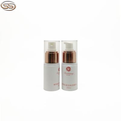 China 30ml Matte White Plastic PET Cosmetic Bottle with Rose Golden Sray Pump for sale