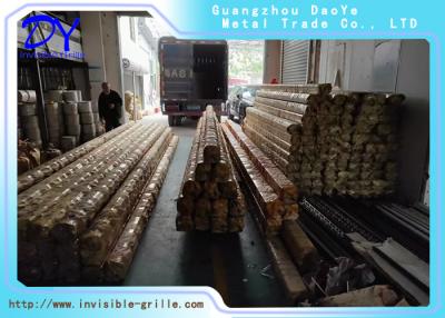 Cina viste sgombre del binario di alluminio invisibile della griglia di sicurezza del cavo di 2.5mm mentre fornendo massimo in vendita