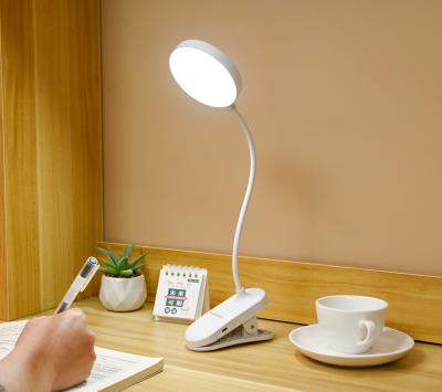 Chine 10 ampoules lampe de bureau 5W pour l'éclairage contemporain et pratique lampes de table pour le salon à vendre