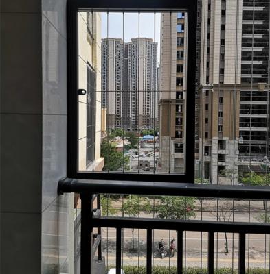 Cina Griglie da balcone a fili di acciaio a 3 mm con capacità di 100 kg in vendita
