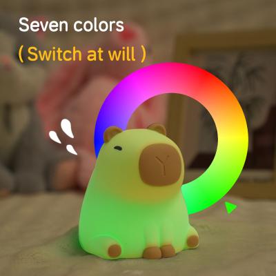 China USB oplaadbare dimming capybara nachtverlichting siliconen nachtverlichting kinderkamer bedden tafellamp Te koop