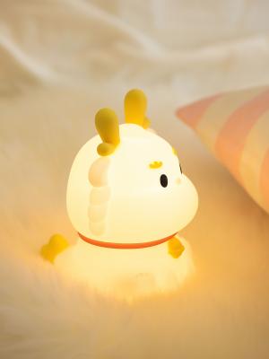 Cina Smart Voice Dragon Charge Con Dormire Silicone Pat Creativo Luce Notturno Regalo Colorato Atmosfera Luce in vendita