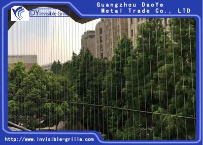 China Aluminiumspoor 316 SS het Nylon Onzichtbare Traliewerk van het Deklaagbalkon Te koop