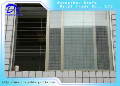 China 子供ペット保護のための容易なクリーニングのバルコニーの見えないグリル for sale