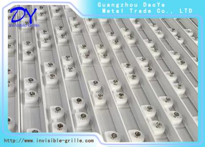 Cina L'alto aumento di 3CM Gap protegge le griglie invisibili degli animali domestici per il balcone domestico in vendita