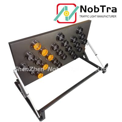 Cina NBAB-25VIP Tavola freccia LED rimorchiata 25 Luci LED per la guida della zona di lavoro di costruzione in vendita