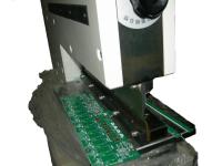 China Automatic LED Strip PCB Depaneling,Precision PCB Depaneling Machine CWVC-2 for sale