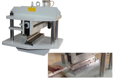 Cina V-groove PCB Depanelizer , V-cut PCB Separator Machine Without Stress in vendita