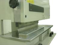 China Protecting PCB board, PCB singulation machine with 2 linear blades CWVC-3 for sale