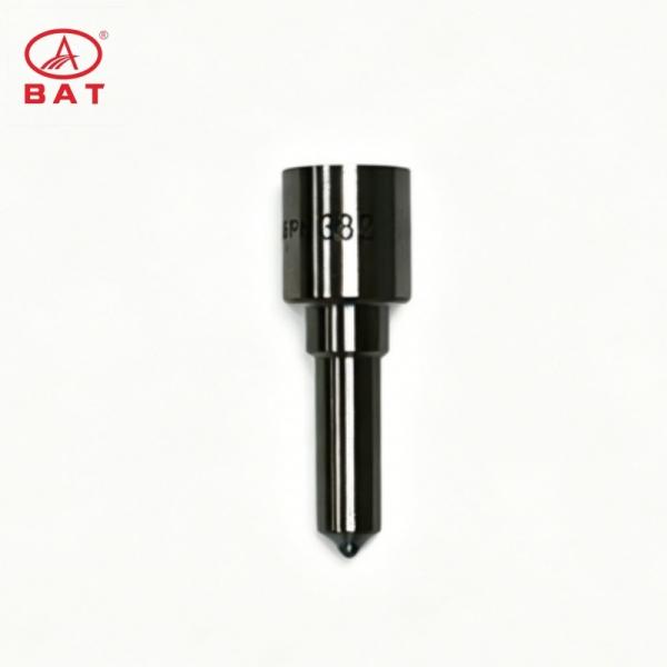 Quality DLLA155P273 0433171273 Cater-pillar Fuel Injector For Cumm-Ins Dongfeng Truck Engine for sale