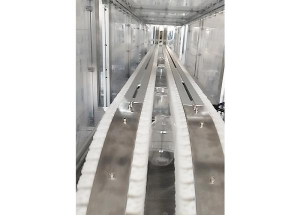 Quality 220V Flexible Chain Conveyor With Cammping Mechanism For Empty Plastic Bottles for sale