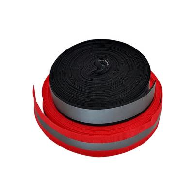 Cina Tessitura riflettente 20mm del polipropilene 25mm 50mm per i vestiti di cucito dello zaino in vendita