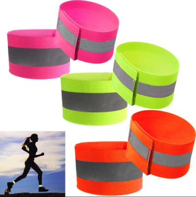 China Custom Reflective Armbands For Walking Cycling Runners Green Adjustable Strips Elastic Jogging for sale