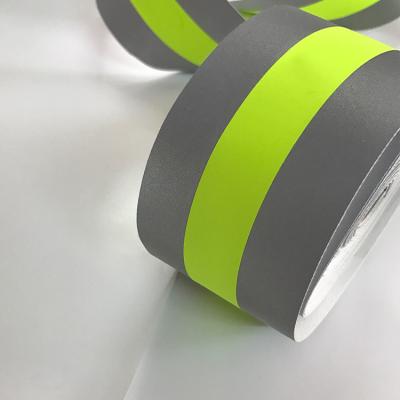 Cina Cintura ad avvertimento nastro riflettente giallo argento ignifuge per indumenti con giubbotti di sicurezza in vendita