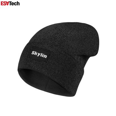 Cina Riflettenti neri leggeri tricottano l'otoprotezione calda fluorescente di Beanie Hats Female Autumn Winter del cappello in vendita