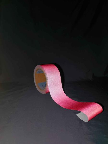 0.25mm Thick Red color Reflective Fabric Size 0.5cm~140cm EN20471