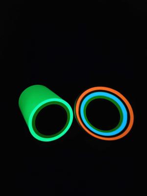 Cina Autoadesivo luminoso fluorescente del nastro del vinile del film di verde luminoso della fabbrica impermeabile in vendita