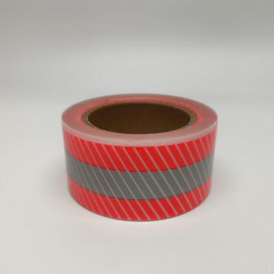 Cina Striscia Twill Rossa Argento Riflettente Pellicola di Trasferimento Calore Autoadesivo Per Indumenti da Lavoro in vendita