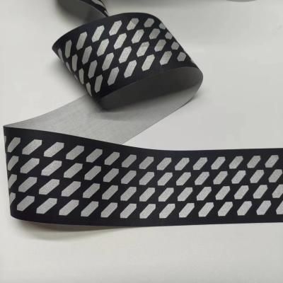 Cina Rilascio T/C Sostituzione Tela riflettente Colorata Stampa di moda per la realizzazione di abiti di sicurezza in vendita