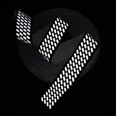 Cina Rilascio T/C Sostituzione Tela riflettente Colorata Stampa di moda per la realizzazione di abiti di sicurezza in vendita