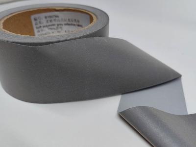 China Tecido refletor resistente aos raios UV TC com excelente durabilidade à venda