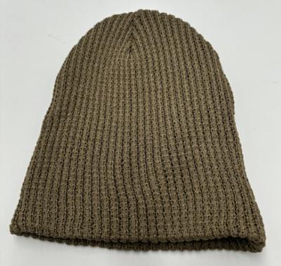 China Breathable Knitted Hat Made By Blending Reflective Yarn With Paper Fiber Yarn for sale