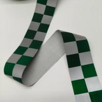 China High Durability Reflective Fabric with Printed Checks 200g/m2 140cm Width for Safety Wear for sale