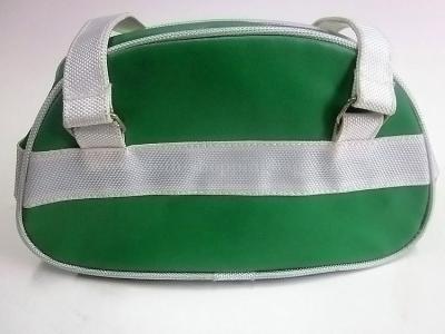 Cina Organizzatore cosmetico di trucco della borsa di viaggio verde promozionale con la maniglia in vendita