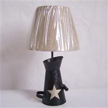 China TRF100002 10 incch Metal kettle base modern fabric lamp cloth table lamp for sale